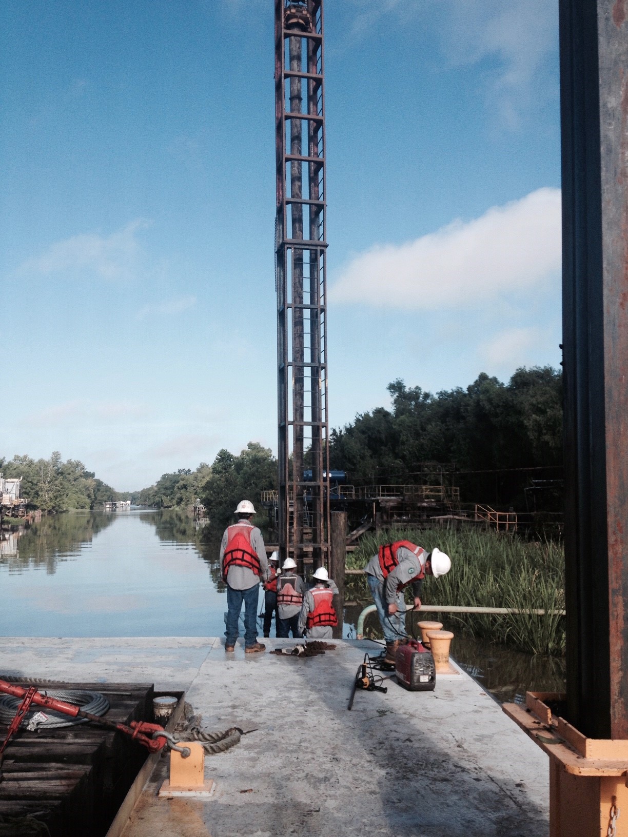 Inland Marine Services | Zealous Energy Services